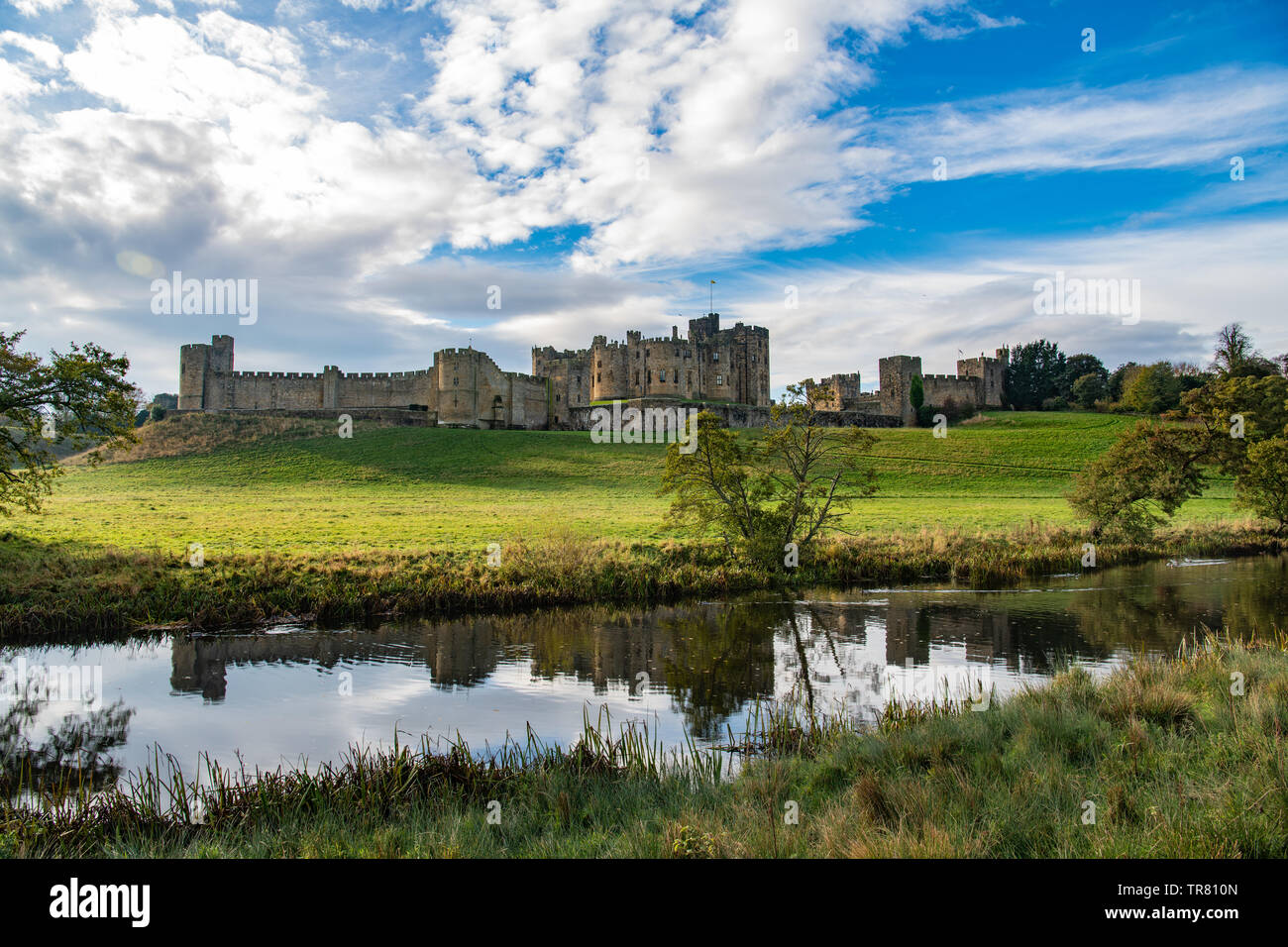 reflections of Alnwick castle Stock Photo - Alamy