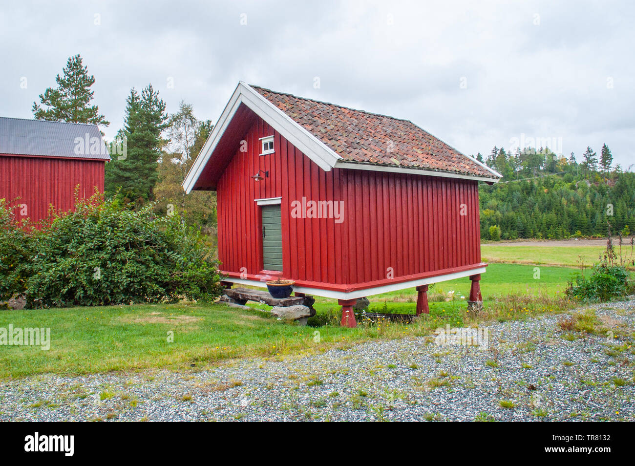 An old , traditional red storehose on a norwegian farm Stock Photo - Alamy