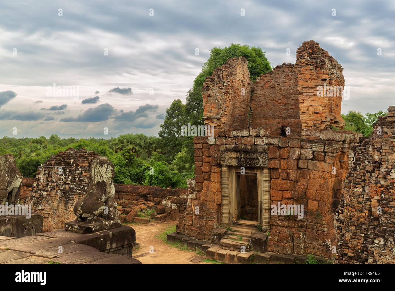 Baray hi-res stock photography and images - Alamy