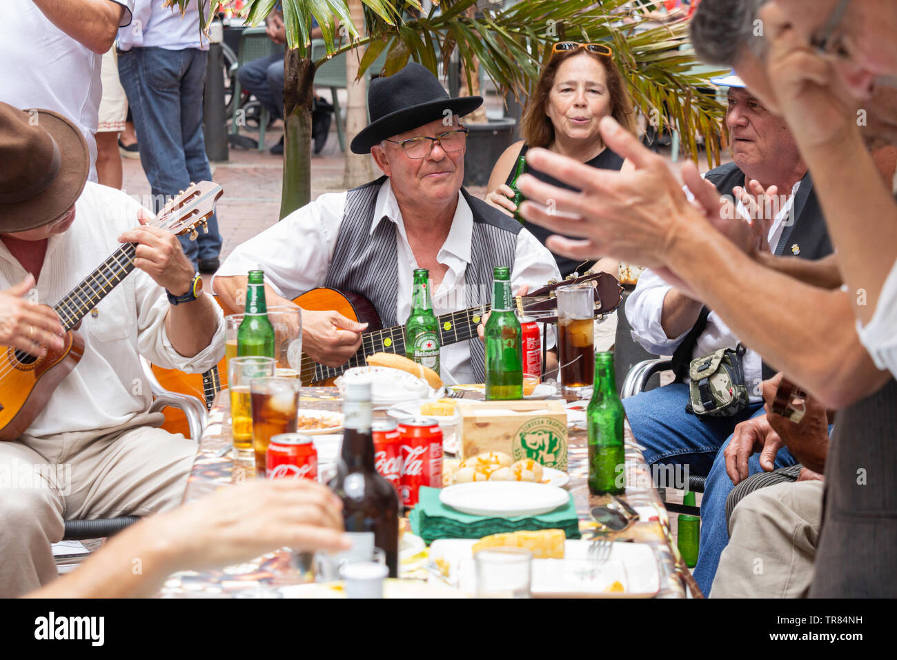 Las Palmas, Gran Canaria, Canary Islands, Spain. 30th May 2019. People ...