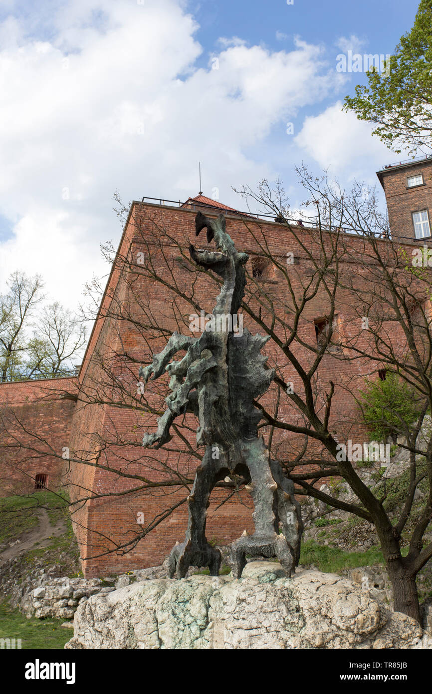 Krakow, Poland - April 22, 2017: Dragon of Wawel castle Stock Photo - Alamy