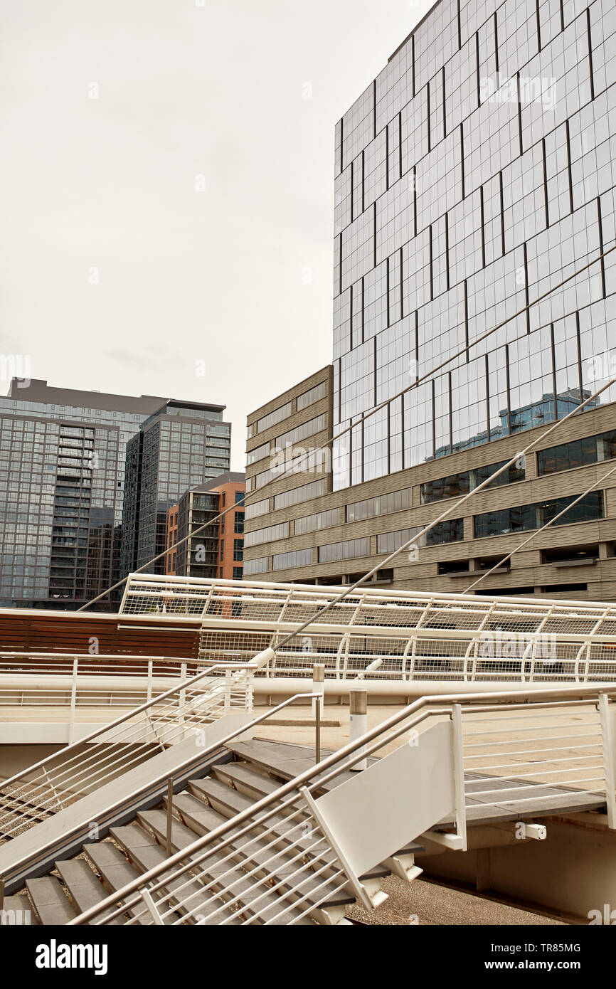 Closeup of Millennium Bridge structure at the Riverfront Park ...