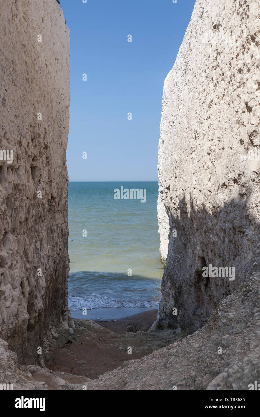 Broadstairs beach landscape hi-res stock photography and images - Alamy