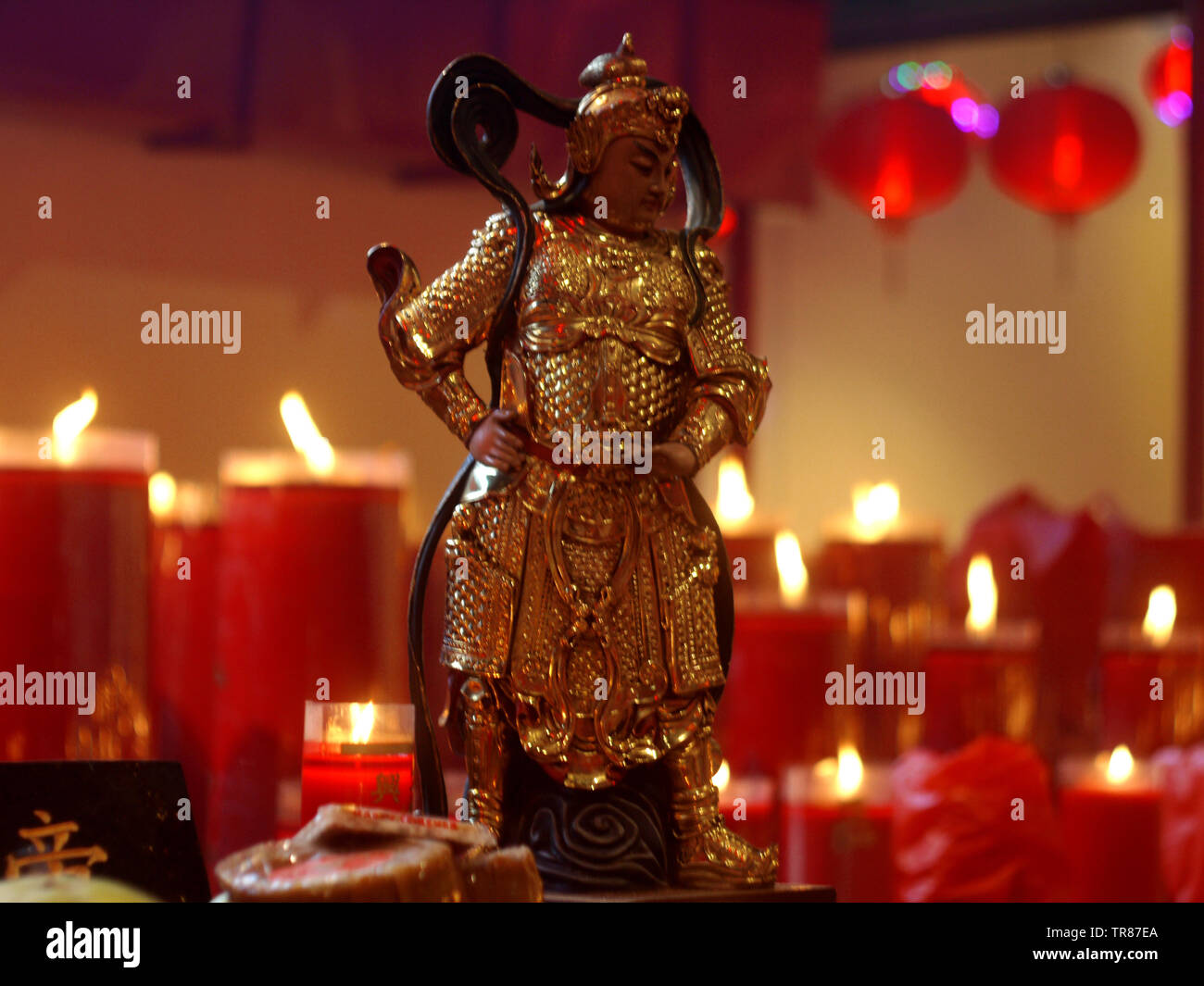 Guang yu hi-res stock photography and images - Alamy