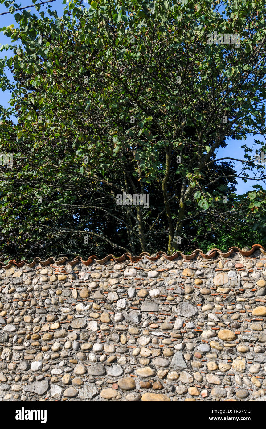 Traditional pebbles made wall hi-res stock photography and images - Alamy