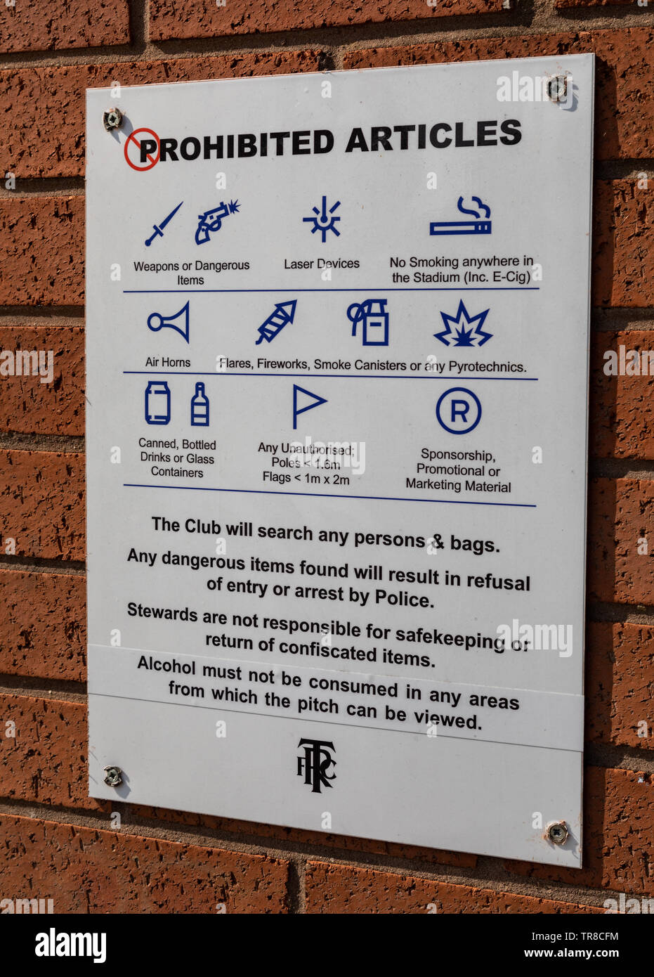 Prohibited items sign hi-res stock photography and images - Alamy