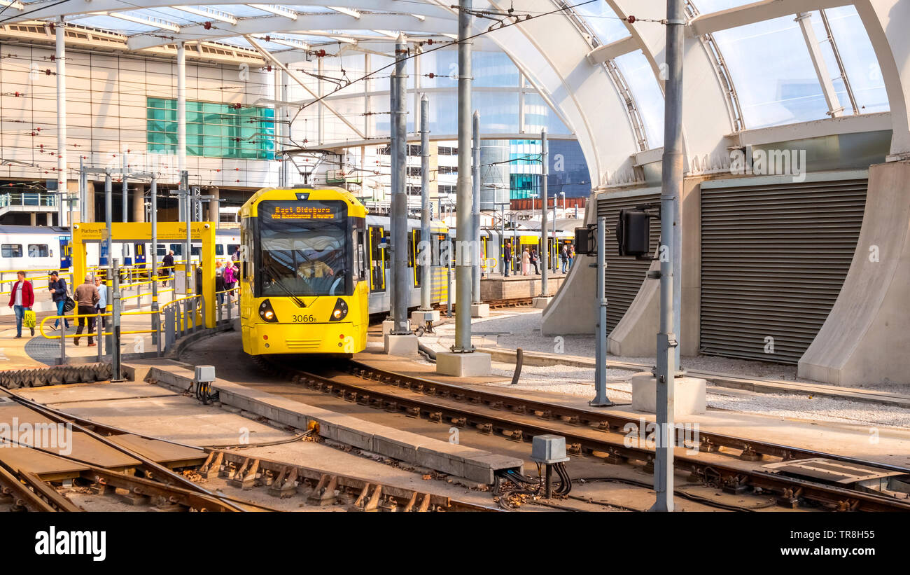Manchester tramway system hi-res stock photography and images - Alamy