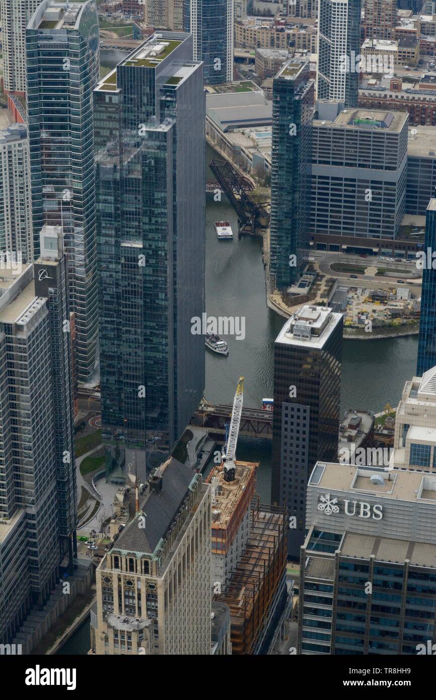 The view of Chicago from atop the Willis Tower, central Loop, Chicago ...