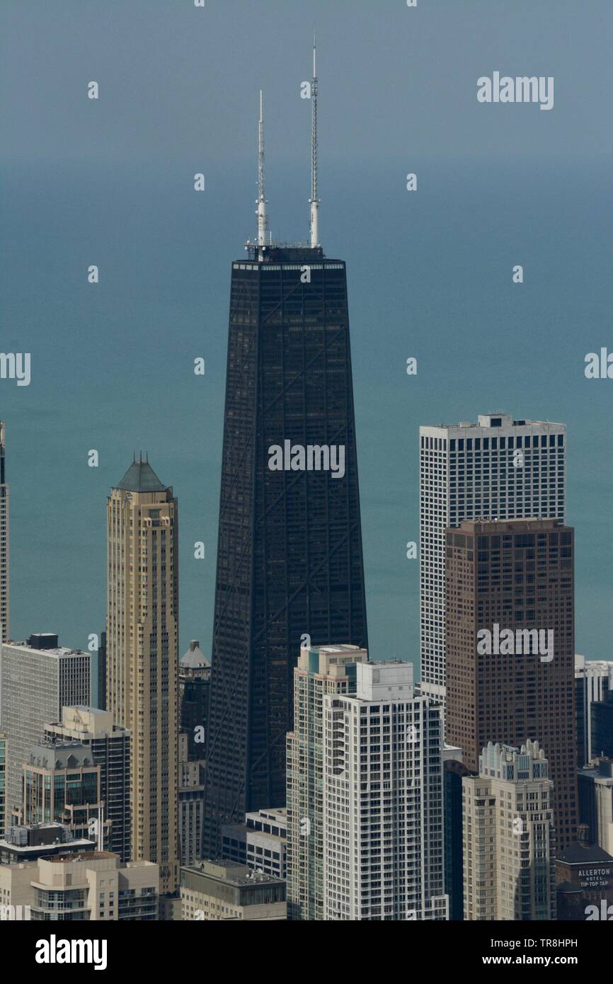 The iconic John Hancock Center in the Near North neighborhood, Chicago ...