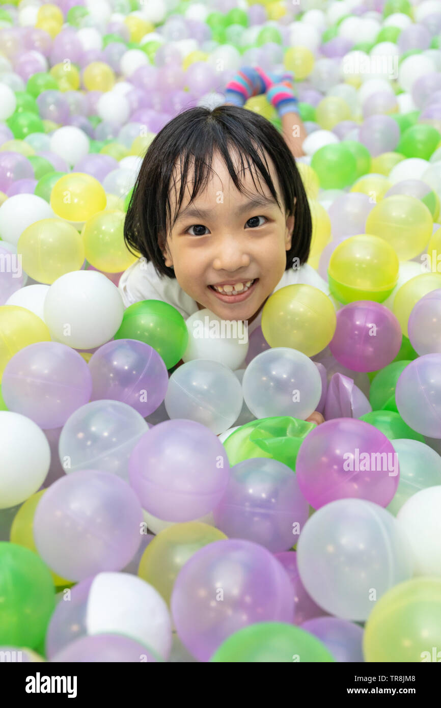 Chinese Indoor Swimming Pool High Resolution Stock Photography and ...