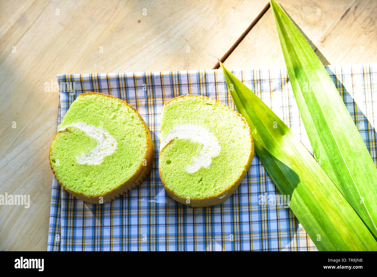 Pandan cream hi-res stock photography and images - Alamy