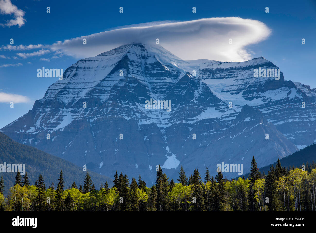 Majestic view of mountain from lookout point Stock Photo - Alamy