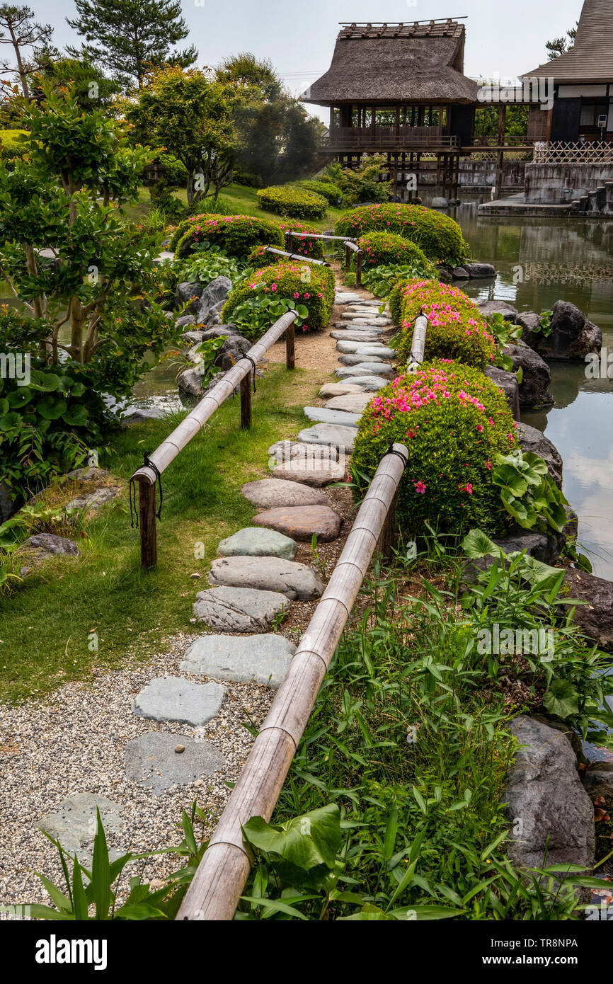 Shizuoka Tea Museum Garden - Tea Ceremony House Shoumokurou and ...