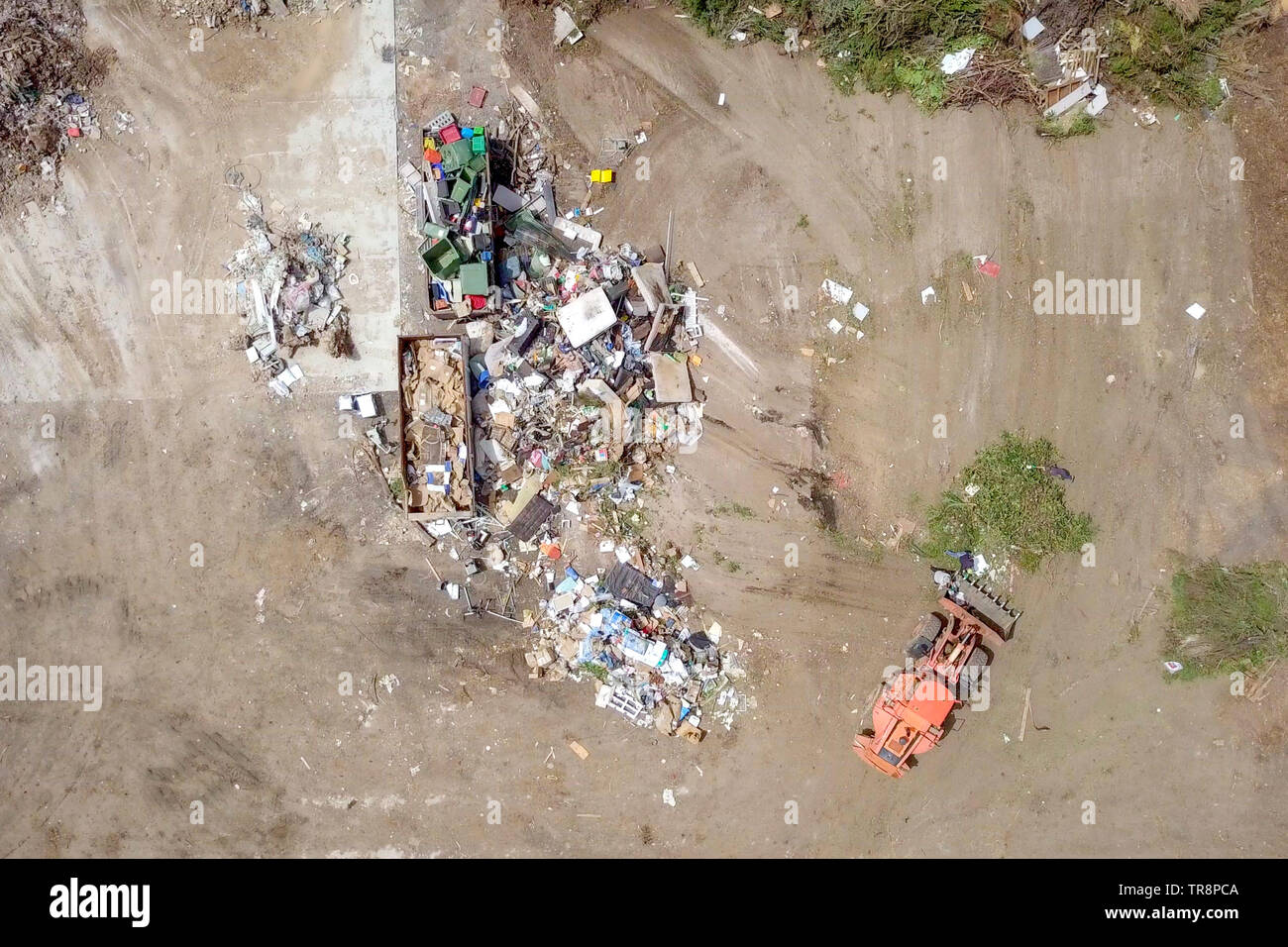Waste sorting facility hi-res stock photography and images - Alamy