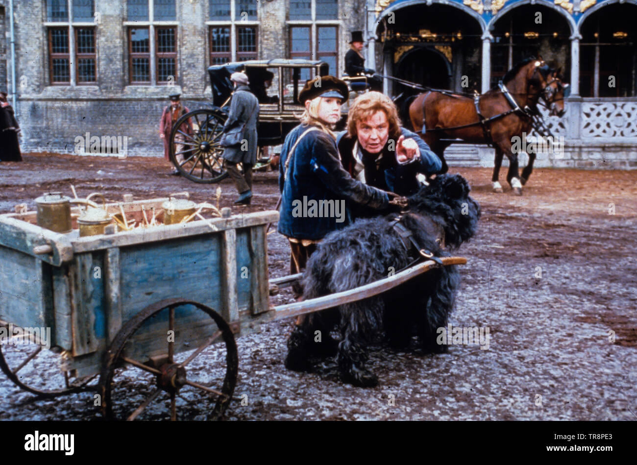 Dog of flanders jon voight hi-res stock photography and images - Alamy