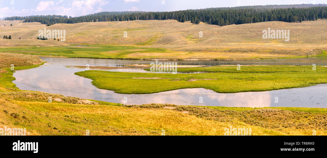 Yellowstone lake in Yellowstone National Park in Wyoming Stock Photo ...