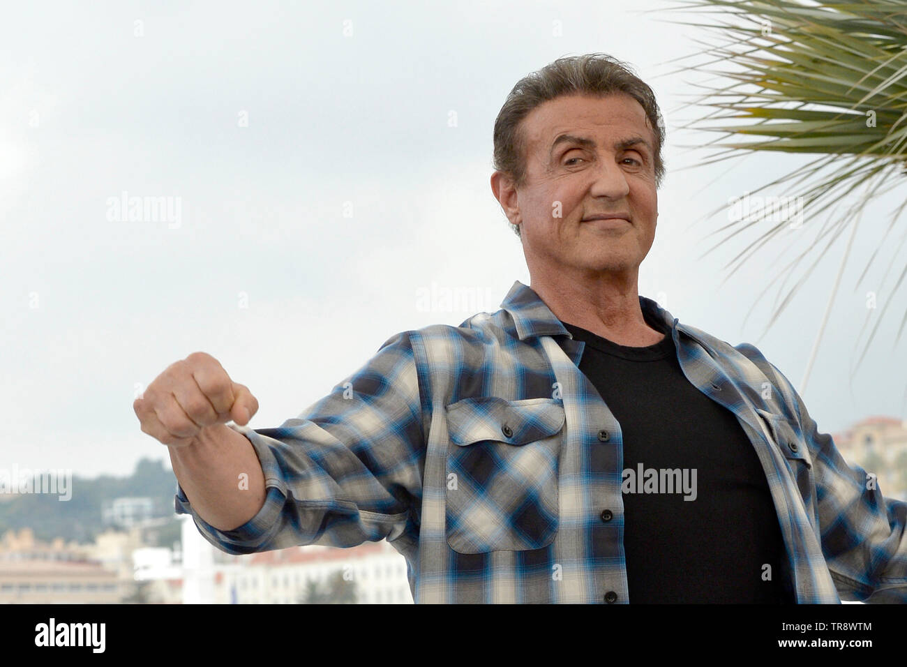 Sylvester shooting hi-res stock photography and images - Alamy