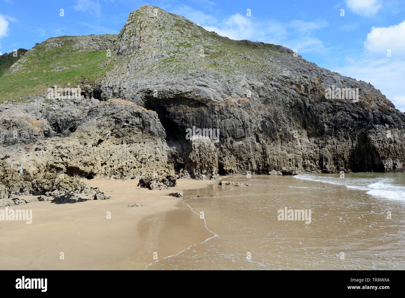 Lydstep caverns hi-res stock photography and images - Alamy