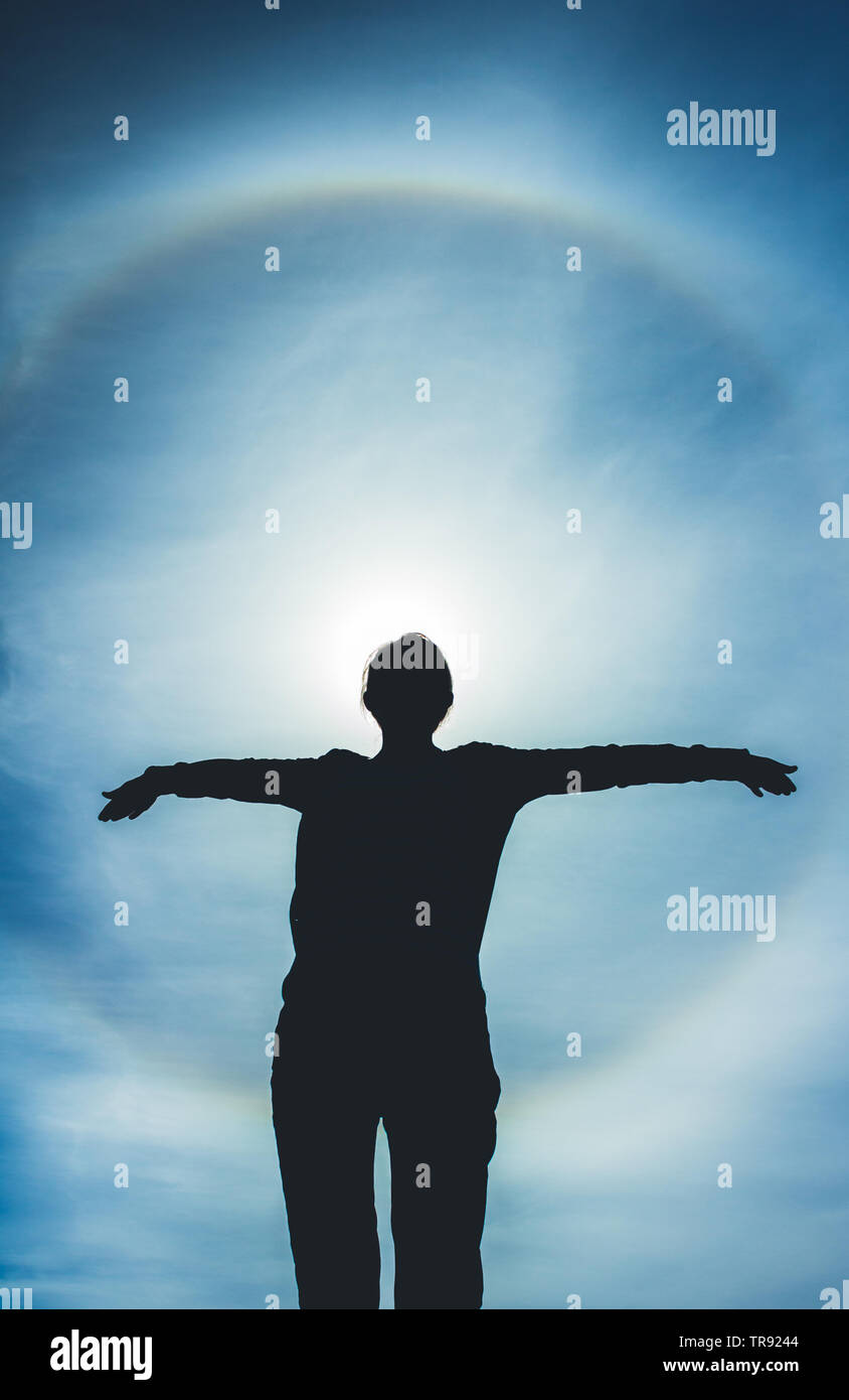 Halo effect hi-res stock photography and images - Alamy