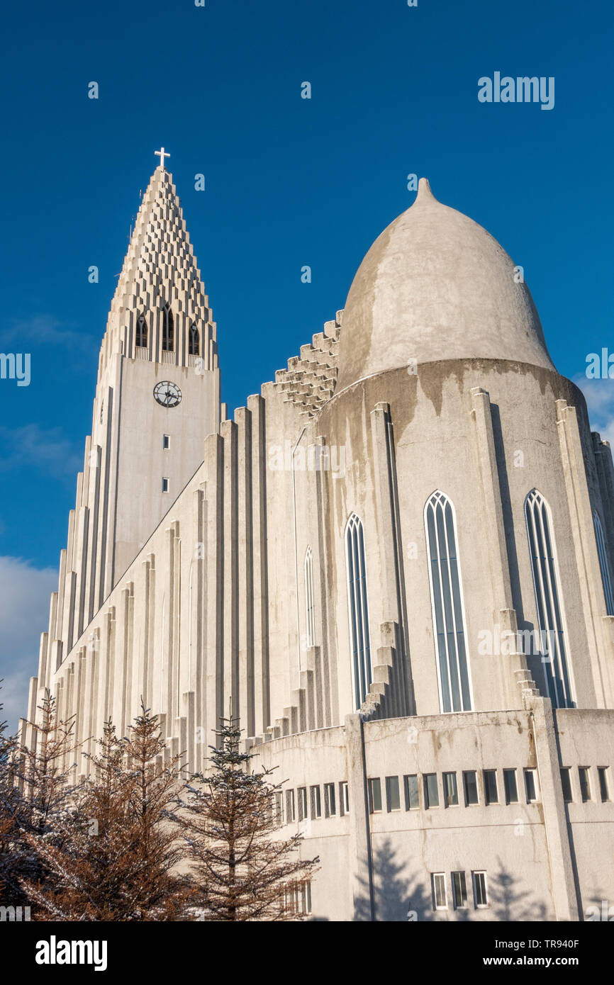 Hallgrimur church hi-res stock photography and images - Alamy