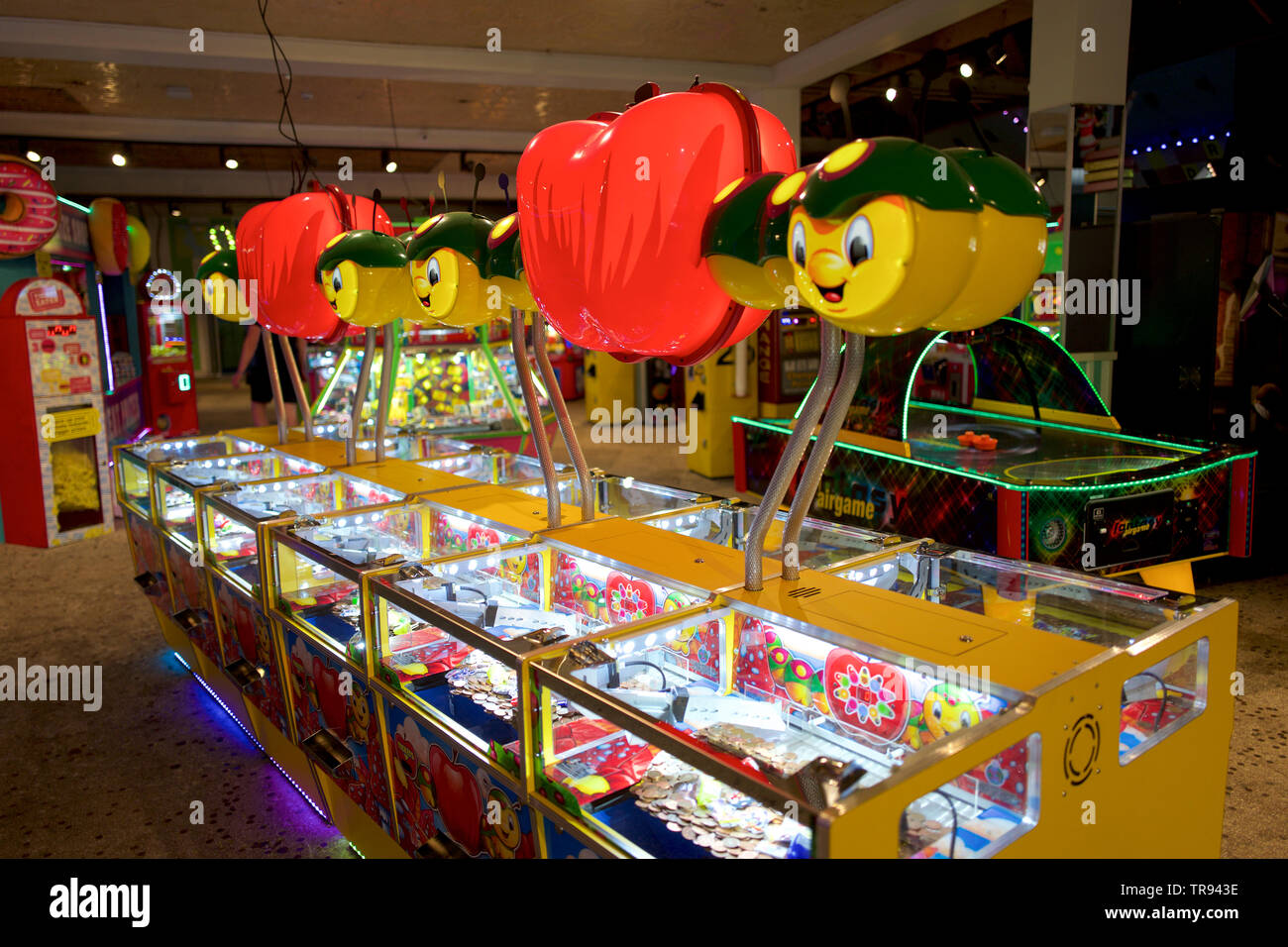 Amusement arcade hi-res stock photography and images - Alamy
