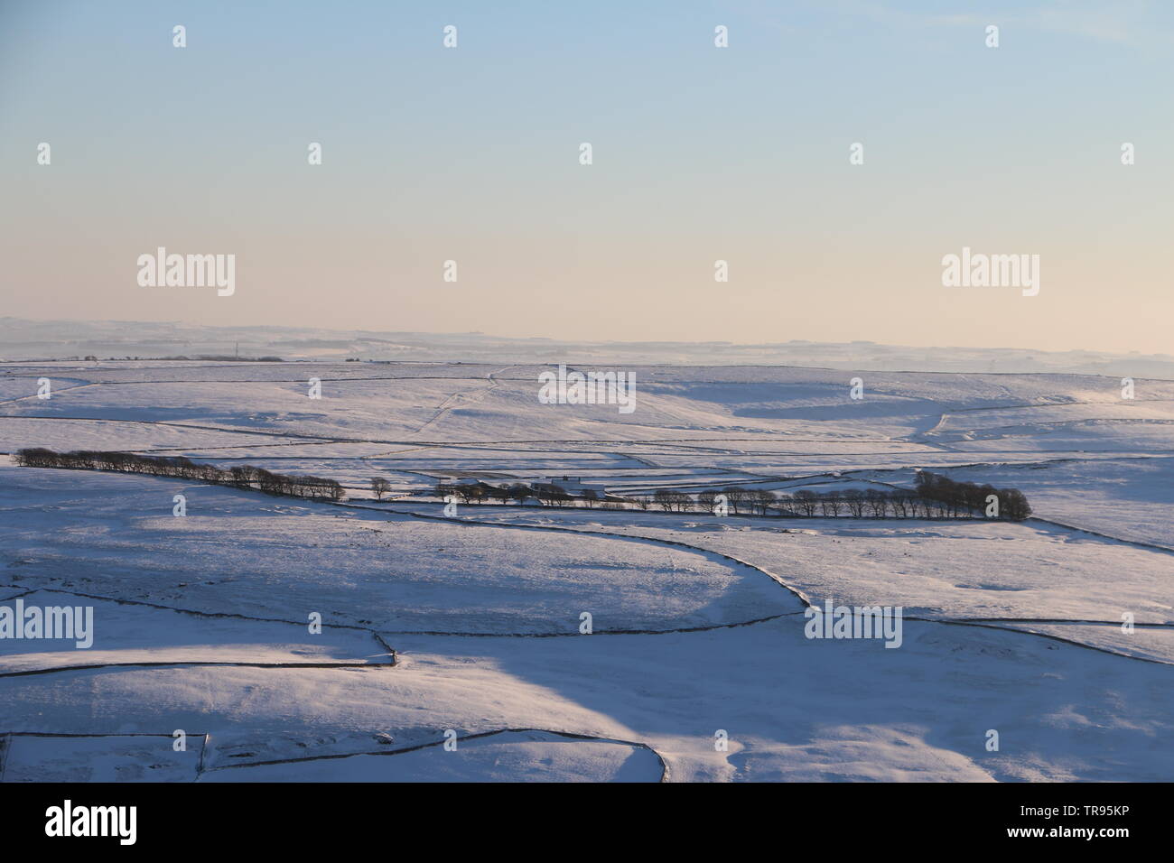 View from Mam Tor facing south towards the White Peak area of the Peak ...