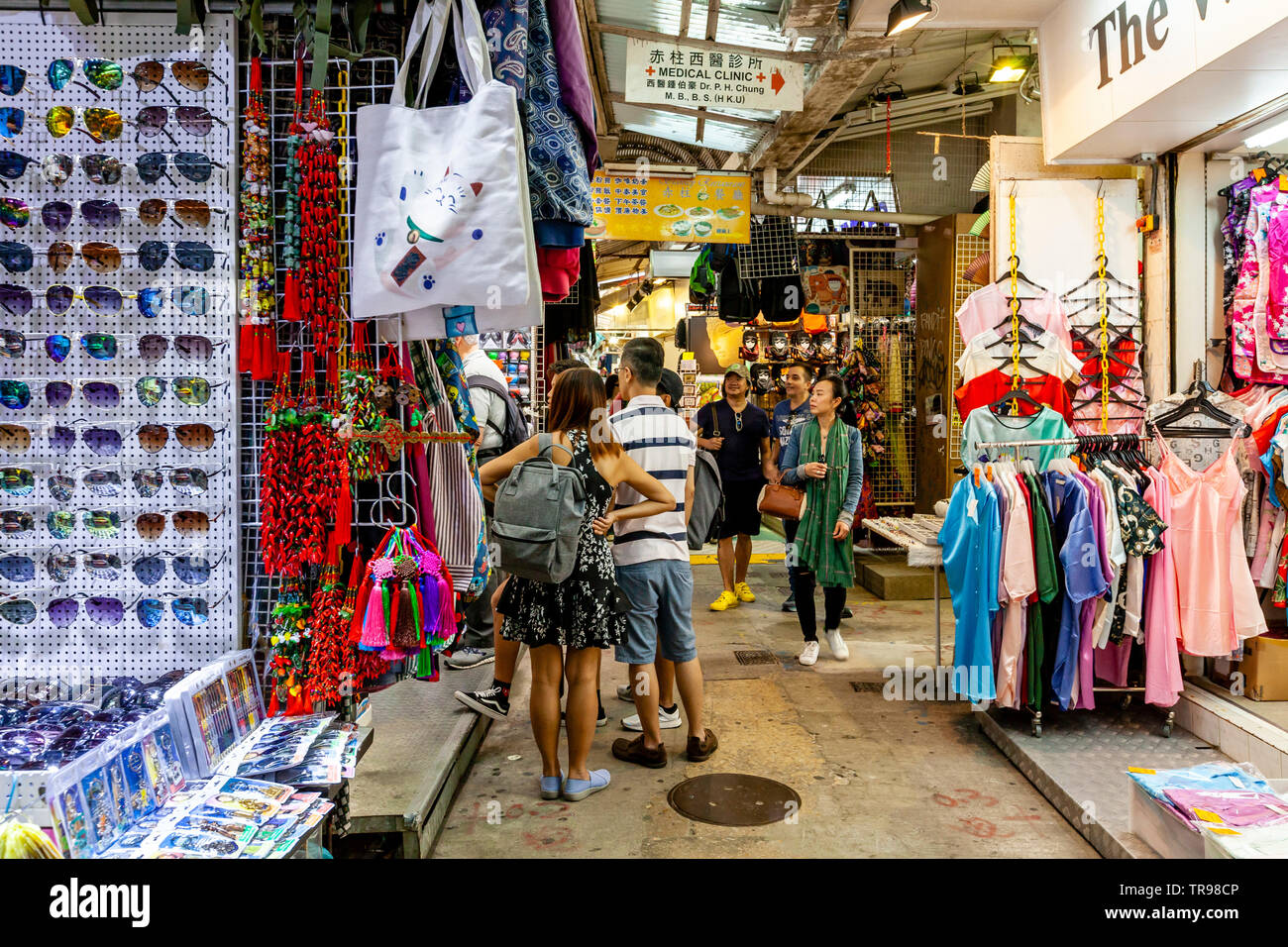 Tourists Shopping At Stanley Market, Stanley, Hong Kong, China Stock ...