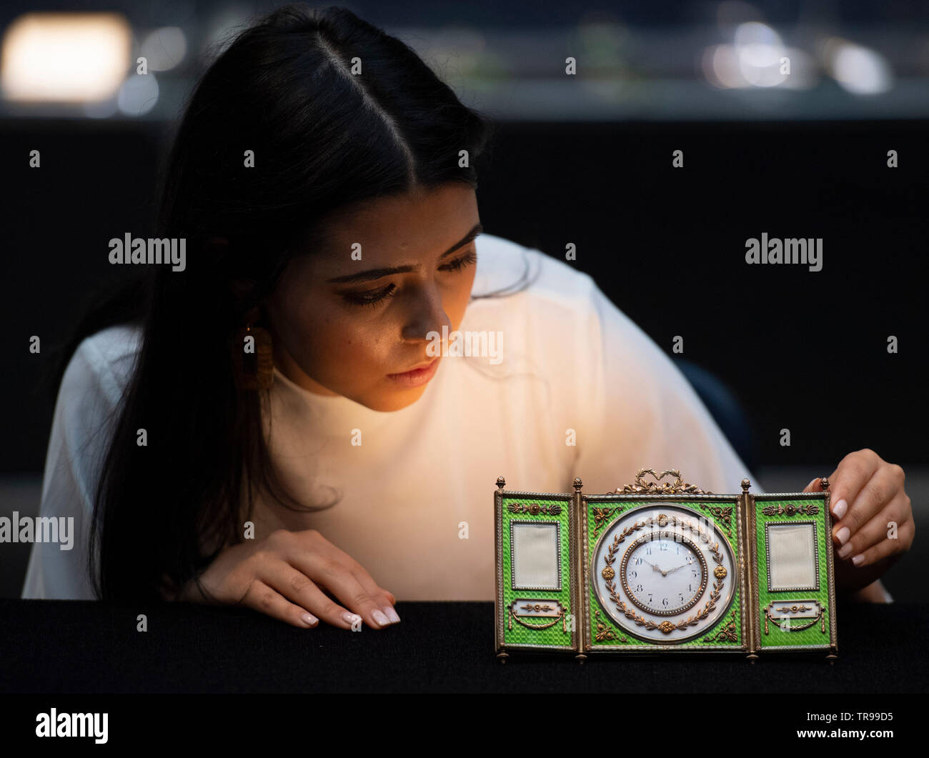 Faberge in london clock hi-res stock photography and images - Alamy