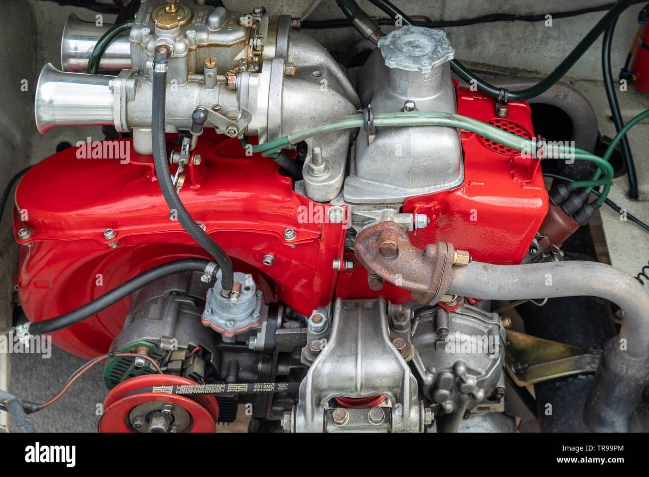 Close up of a vintage car engine Stock Photo - Alamy