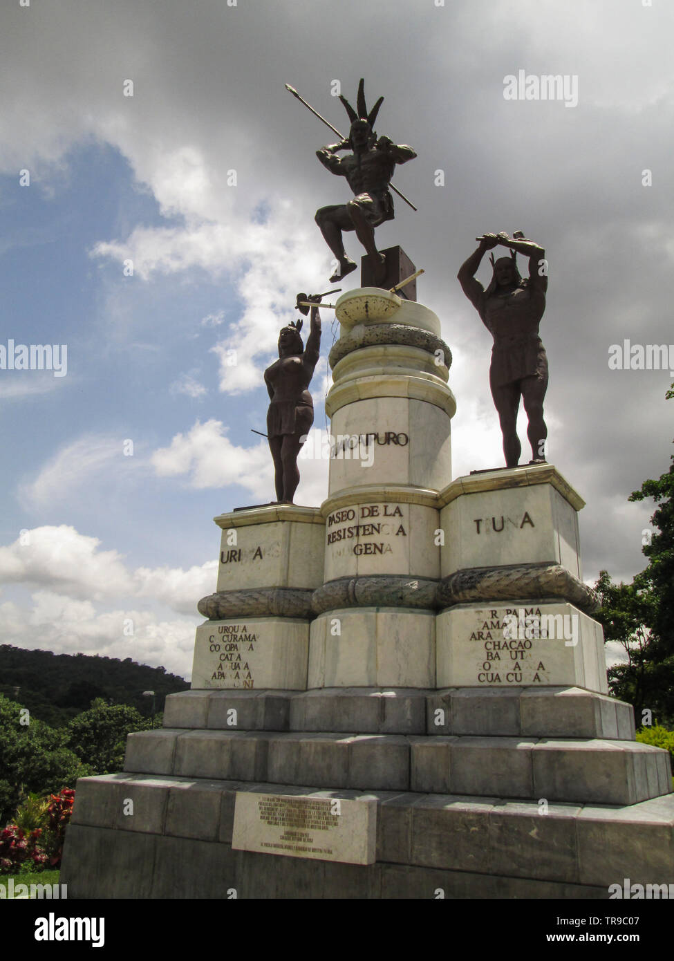 Caracas,Venezuela. Guaicaipuro indigenous statue Stock Photo - Alamy