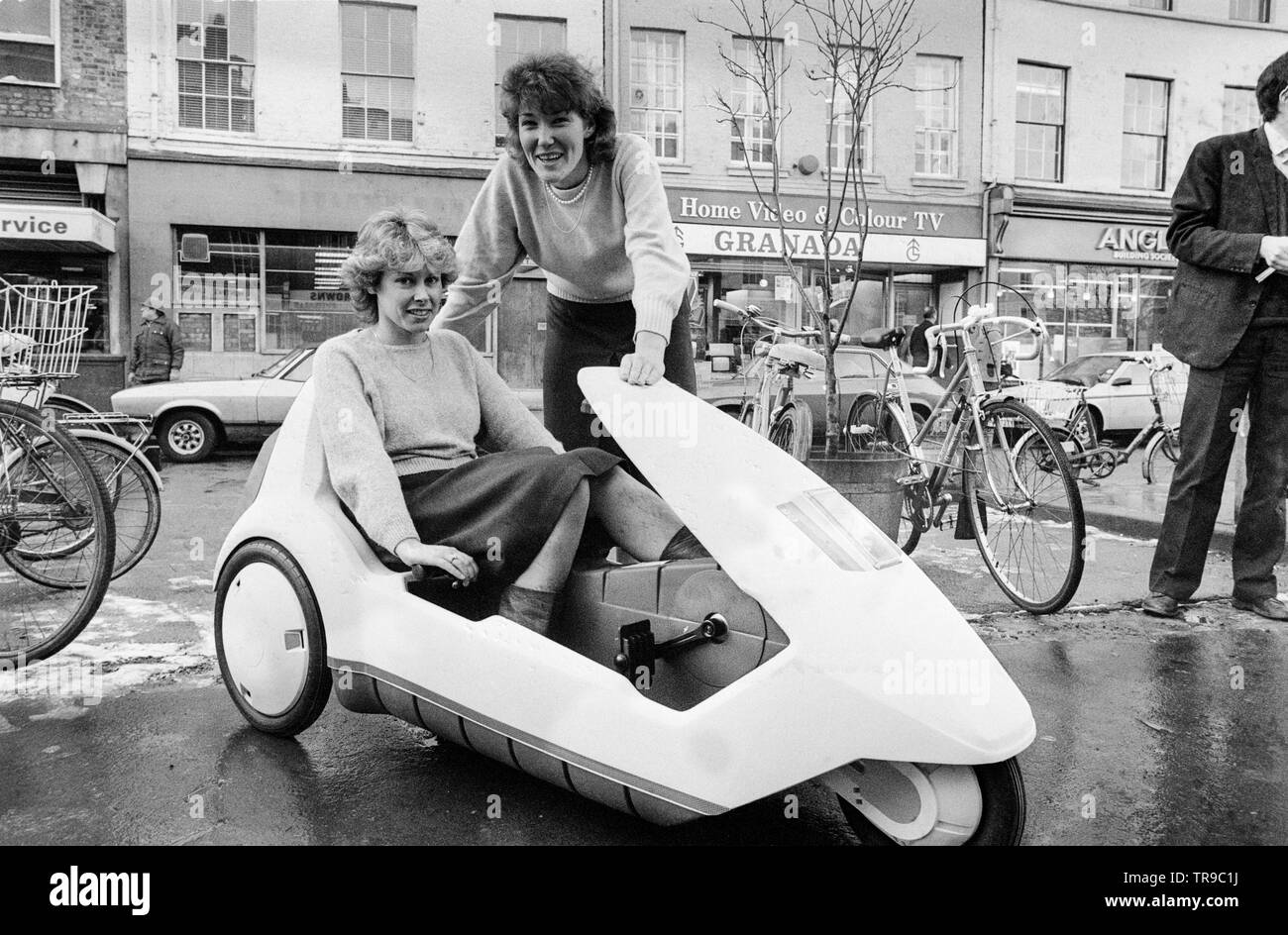 Sinclair c5 electric car Black and White Stock Photos & Images - Alamy