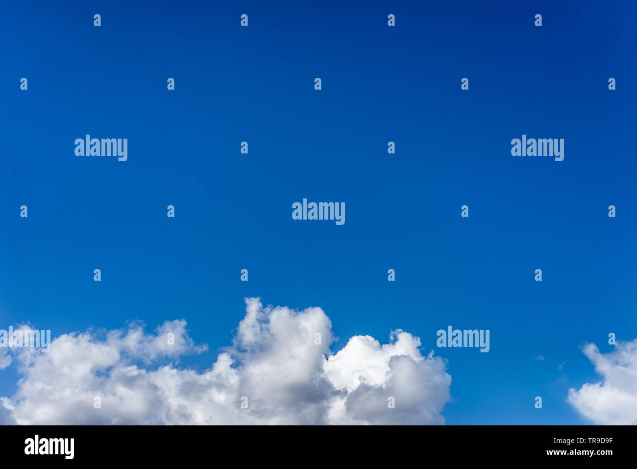 Simple landscape bright cloudy sky hi-res stock photography and images ...
