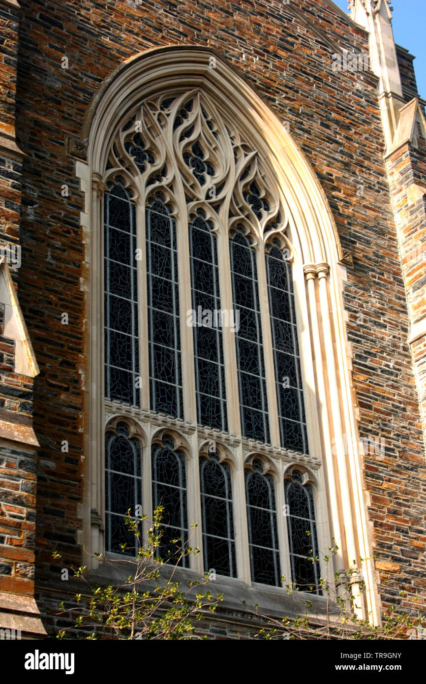 Large chapel hi-res stock photography and images - Alamy
