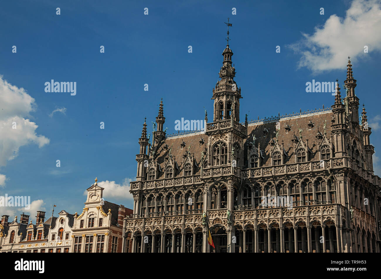 Brussels flamboyant gothic hi-res stock photography and images - Alamy