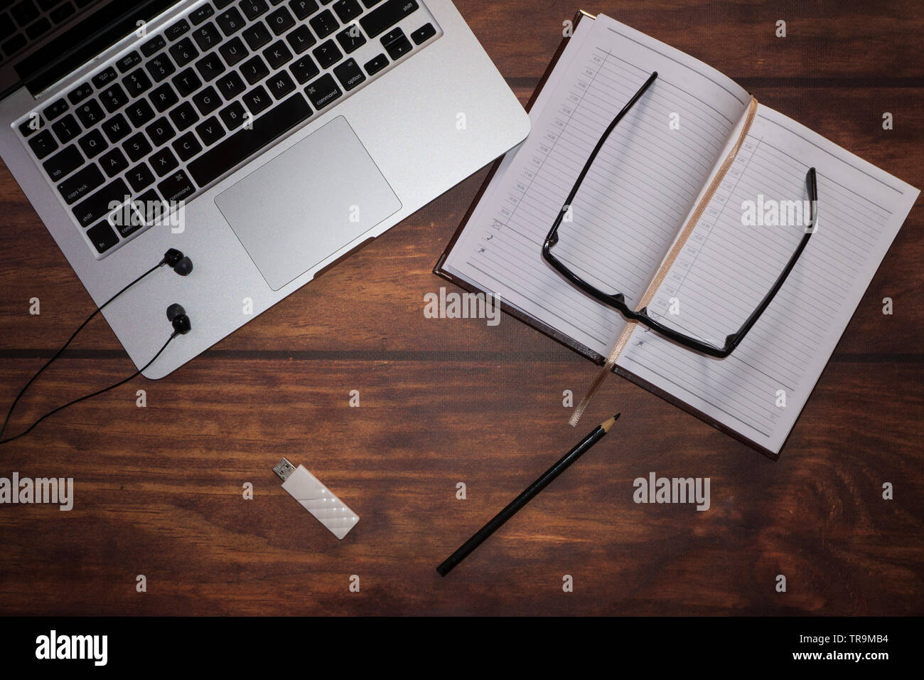 Laptop top view hi-res stock photography and images - Alamy