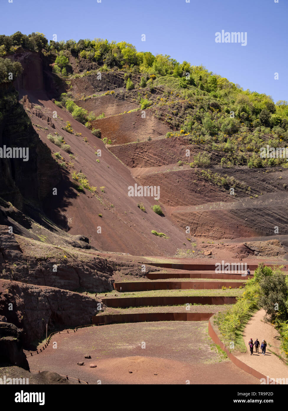 The internal structure of the cone of the Croscat volcano in the ...