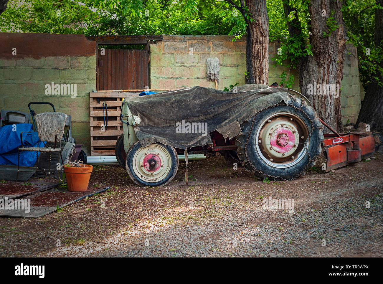 Antique farm tools hi-res stock photography and images - Alamy