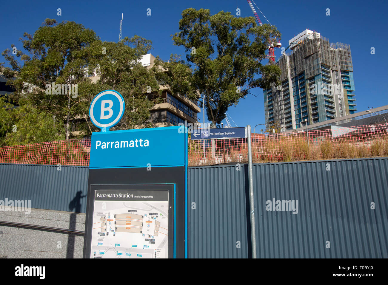 Sydney bus interchange hi-res stock photography and images - Alamy