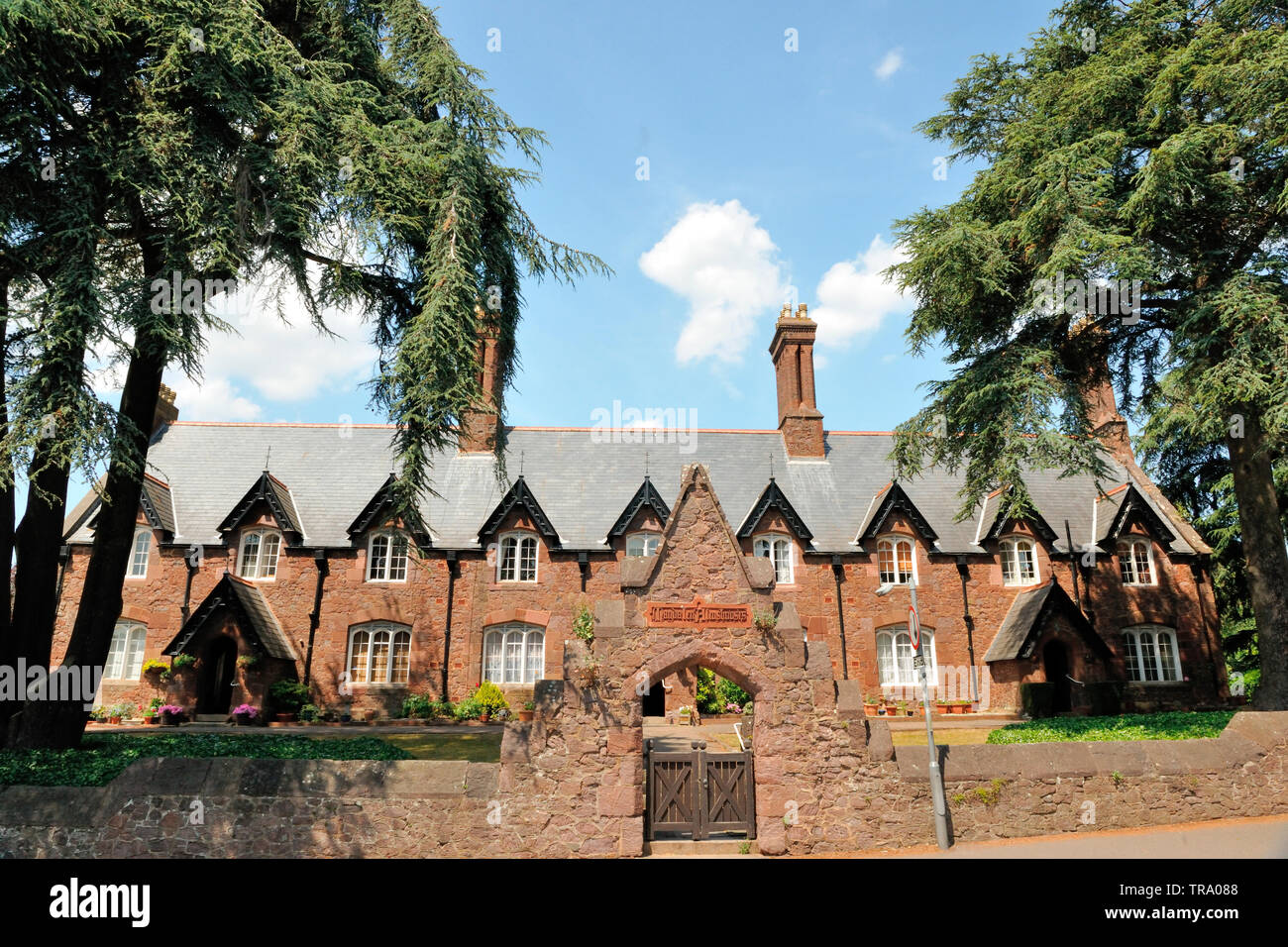 St mary magdalen almshouses hi-res stock photography and images - Alamy