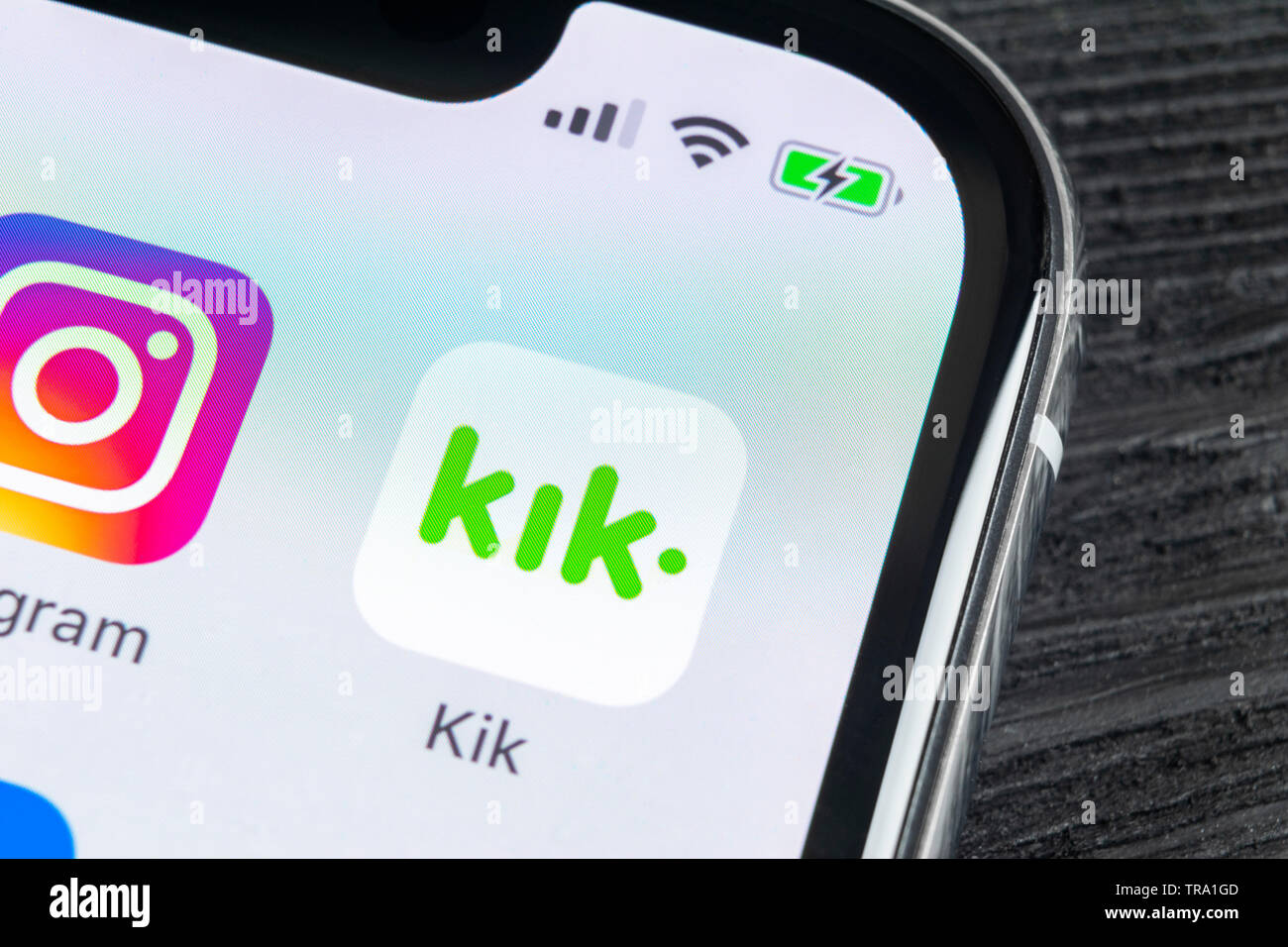 Sankt-Petersburg, Russia, April 27, 2018: Kik messenger application ...