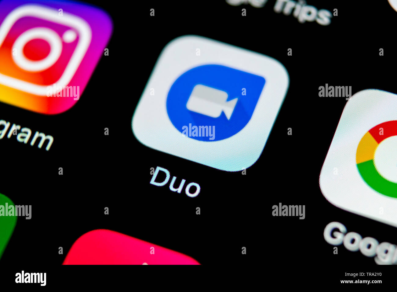 Google duo app hi-res stock photography and images - Alamy