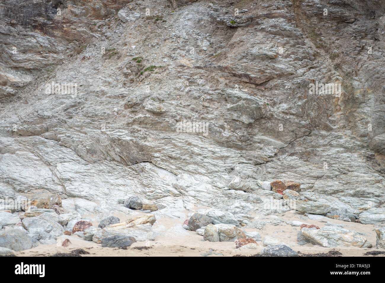 Lime stone rocks hi-res stock photography and images - Alamy