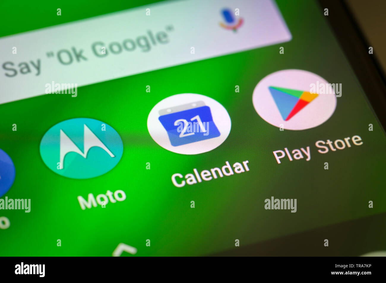 Calendar logo icon on mobile phone screen Stock Photo - Alamy