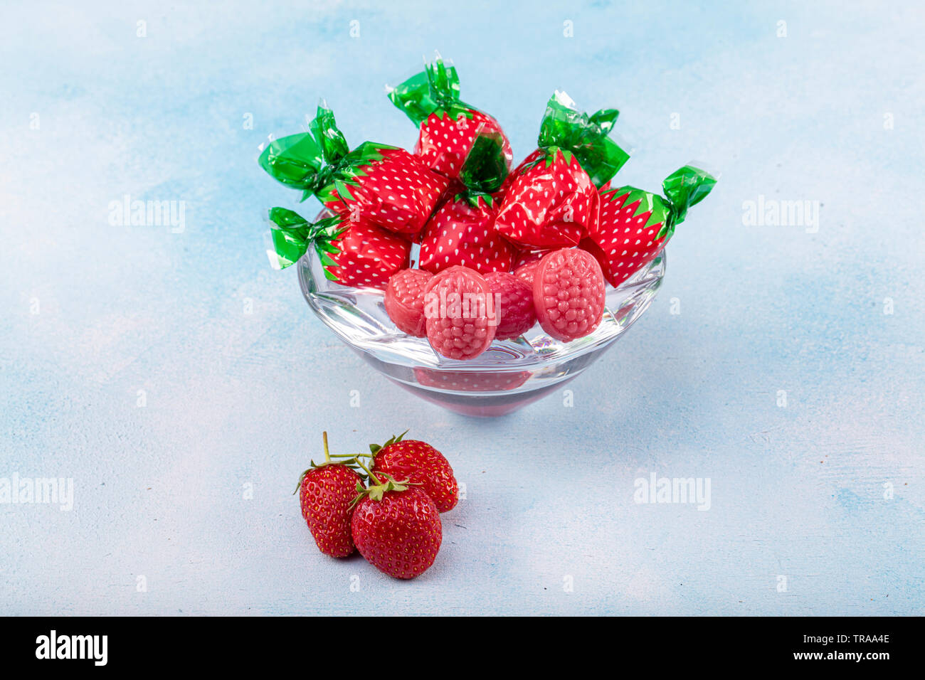 Strawberry flavoured sweets hi-res stock photography and images - Alamy