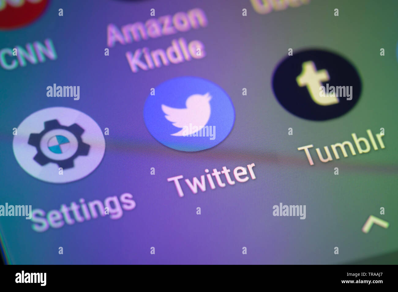 Twitter Logo Phone High Resolution Stock Photography and Images - Alamy