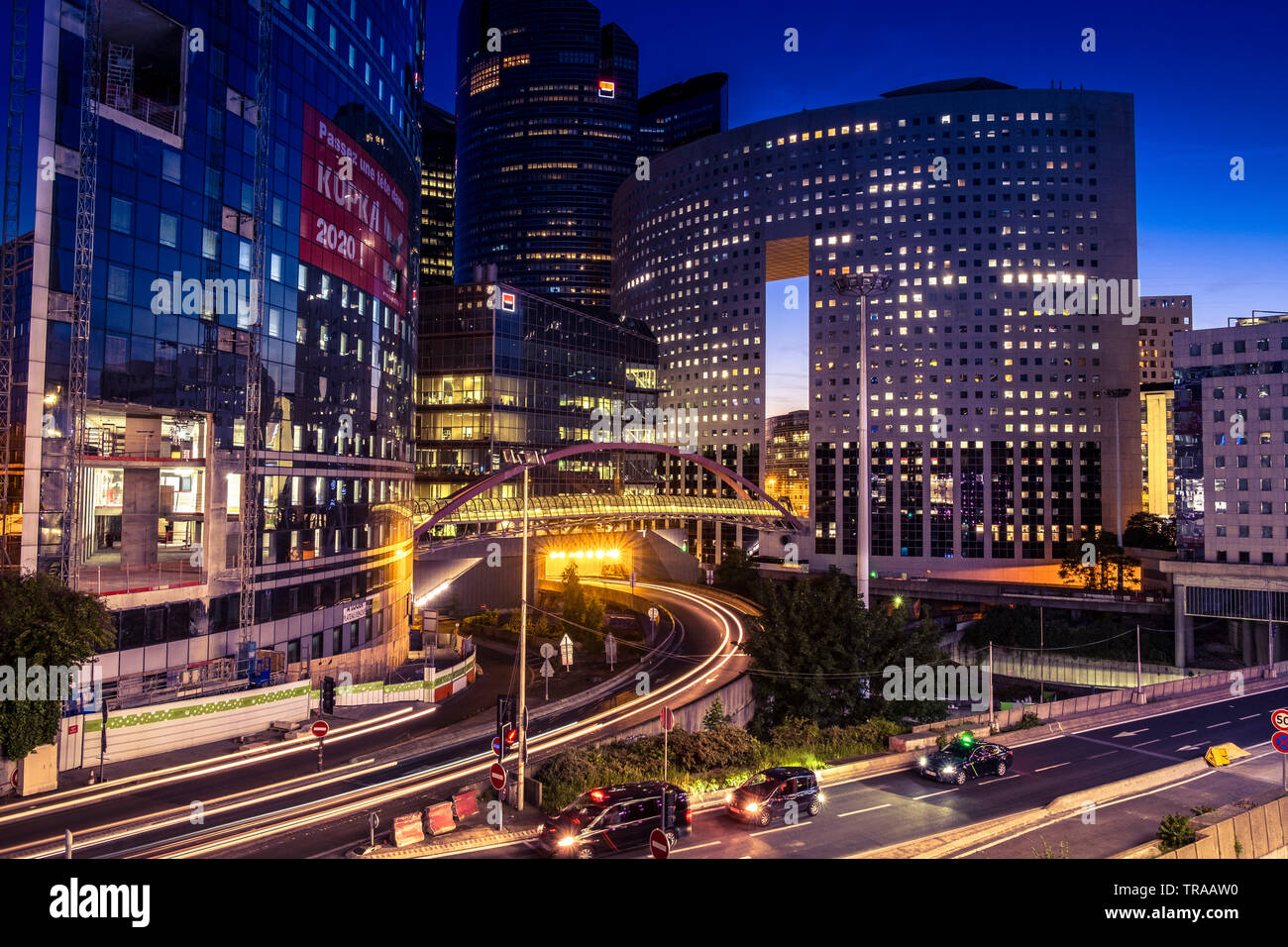 Japan bridge, La Défense, Paris Stock Photo - Alamy