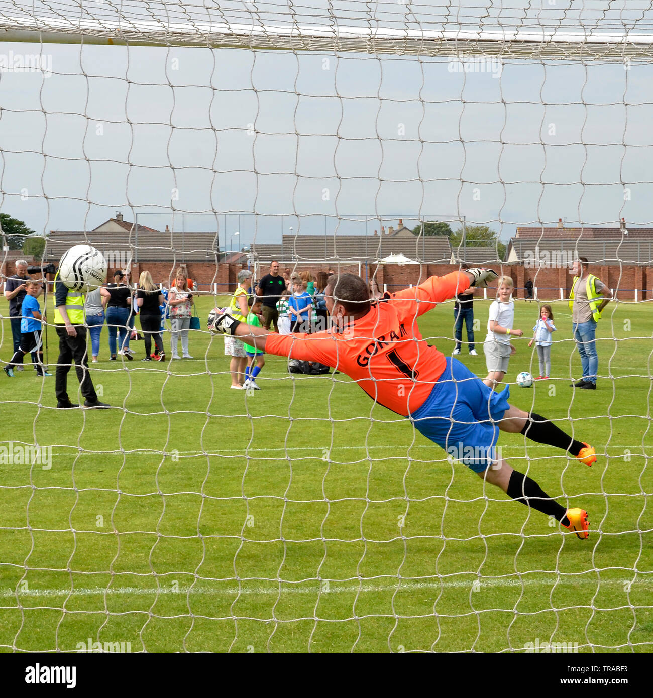 Ex scotland goalkeeper hi-res stock photography and images - Alamy