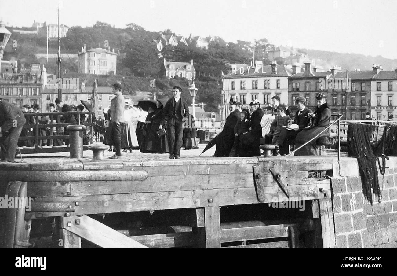 Rothesay pier hi-res stock photography and images - Alamy