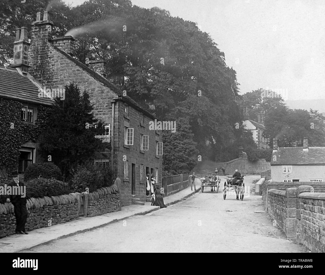 Old hathersage hi-res stock photography and images - Alamy