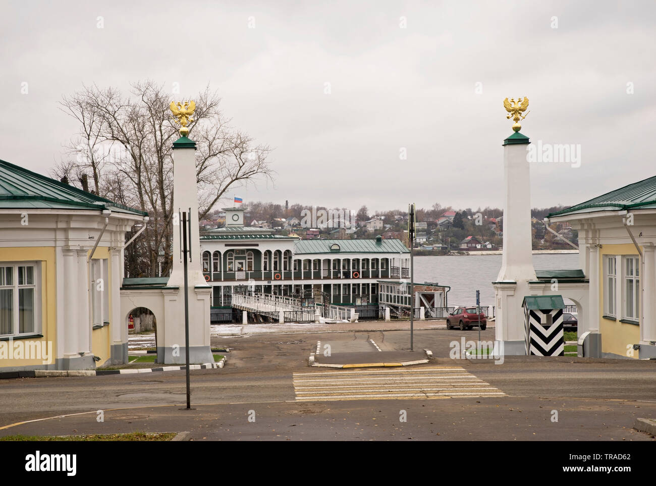 Obelisks of Moscow outpost in Kostroma. Russian Stock Photo - Alamy